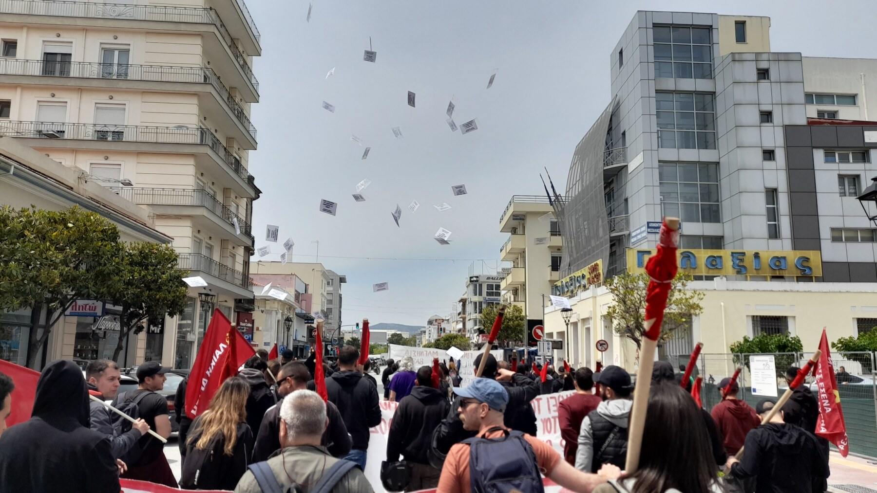 Ο Βόλος φώναξε έξω οι βάσεις ΝΑΤΟ από την Ελλάδα - Ο Εργατικός Αγώνας ...